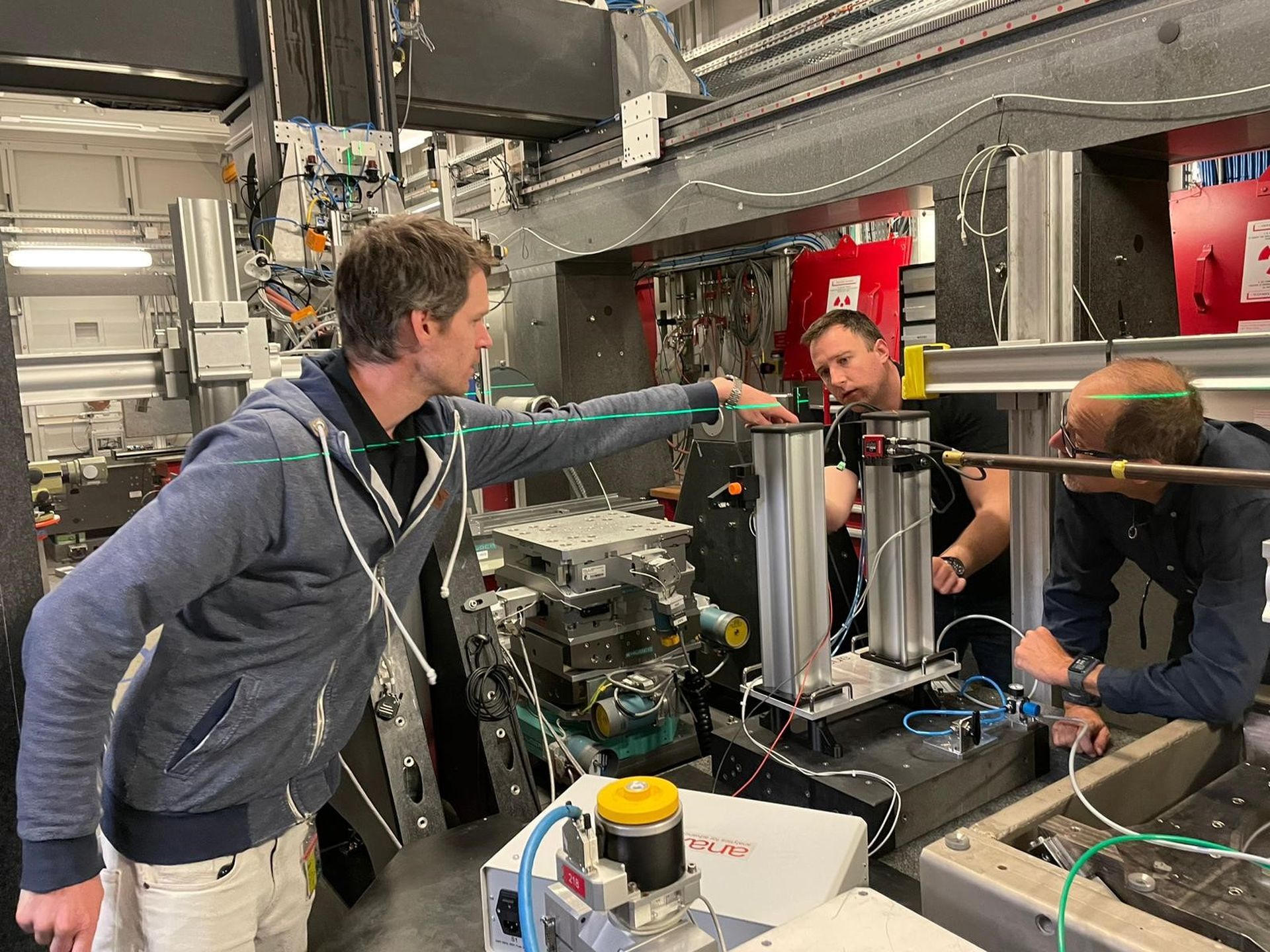 First high-throughput Synchrotron Diffraction measurements successfully ...